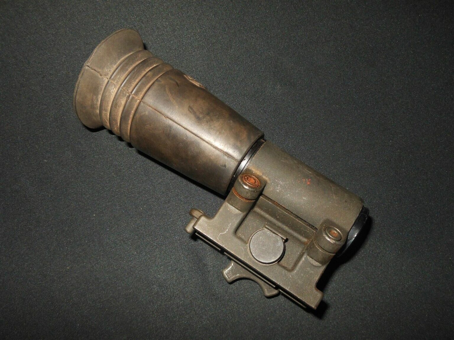 German Bundeswehr PzF44 2A1 – 2.5x PANZERFAUST SCOPE / GUNSIGHT – VERY ...