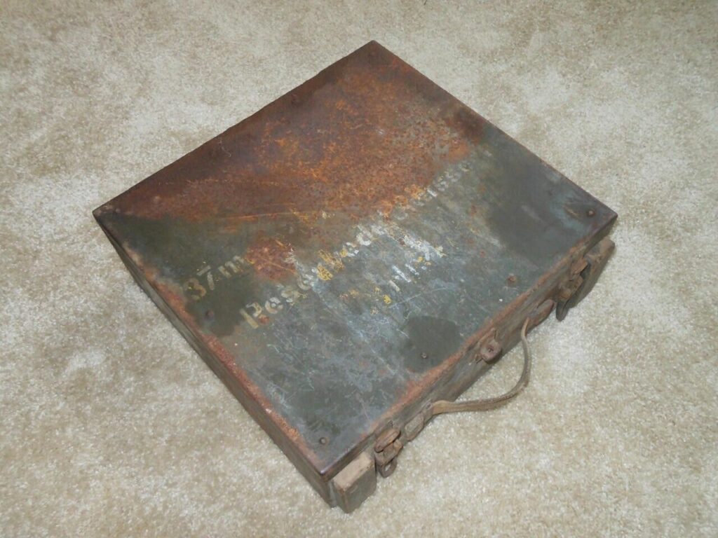 WW II German Panzer – 3.7cm PaK / KwK 36 – ARMORER TOOL BOX – Panzer 3 ...