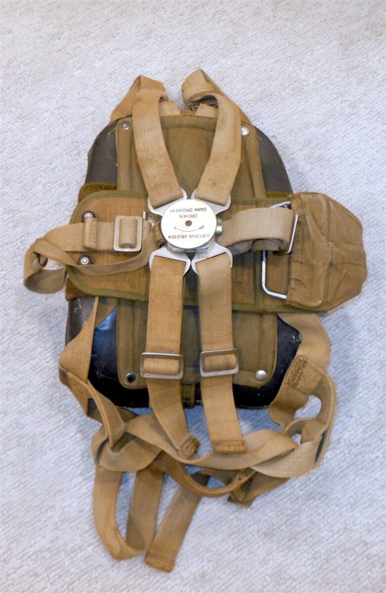 WW2 German Luftwaffe RH 12B Rückenschirm – BACK PARACHUTE – Fw190 ...